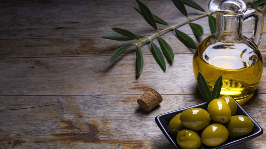 Hellenic Olive Oil: Unveiling Greece’s Liquid Gold